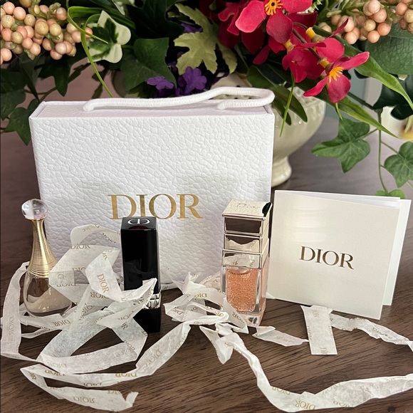 Dior | Skincare | Dior White And Gold Beauty Set | Poshmark